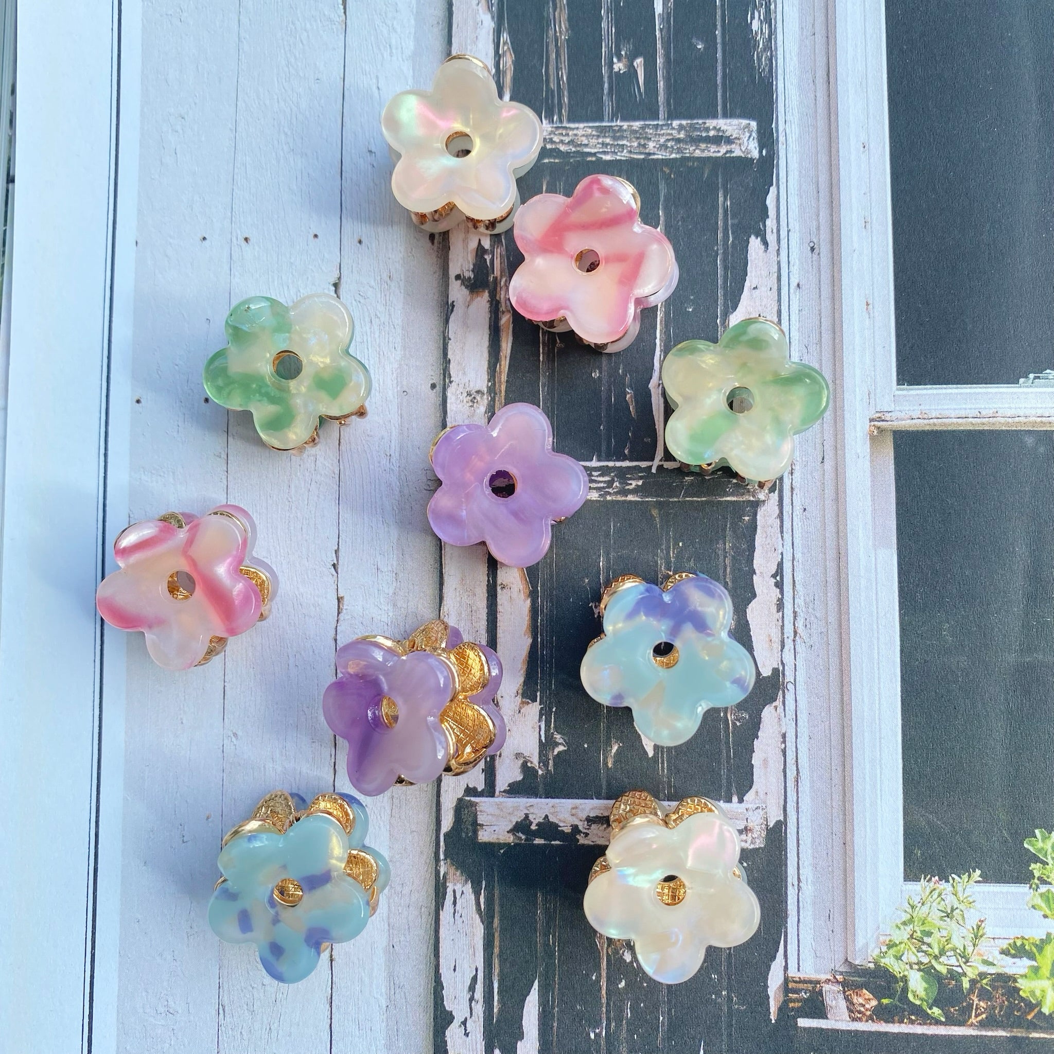 Gancho Flor Aby – Color Platino