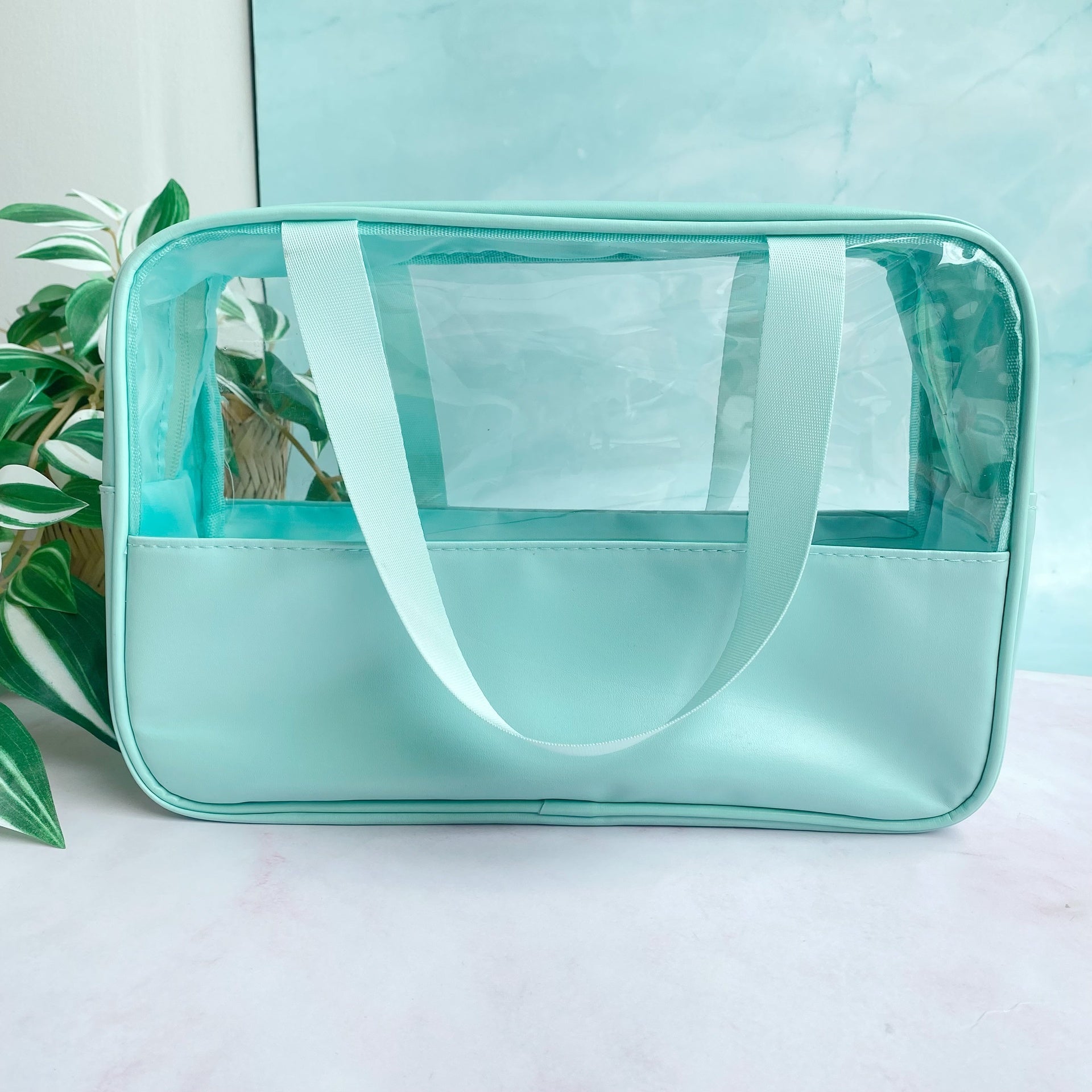 Cosmetiquera Ruth – Color Platino
